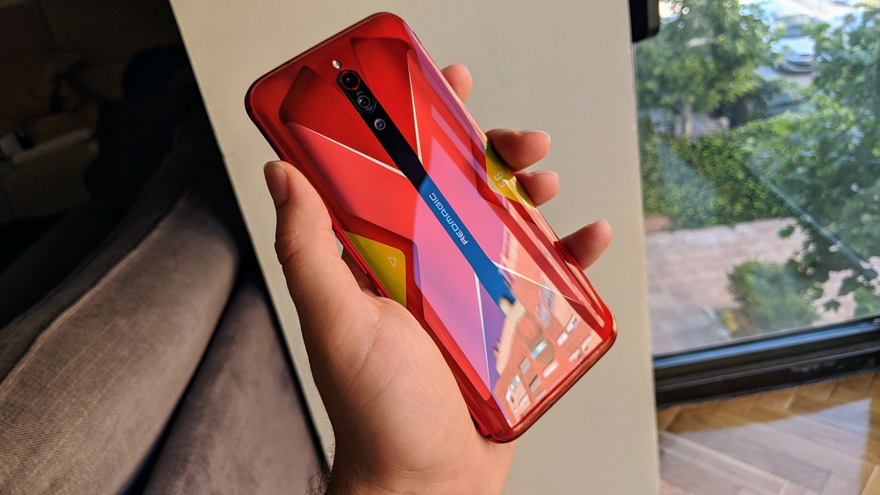 Red Magic 5G análisis: el más rápido de la competición | SYSGURU